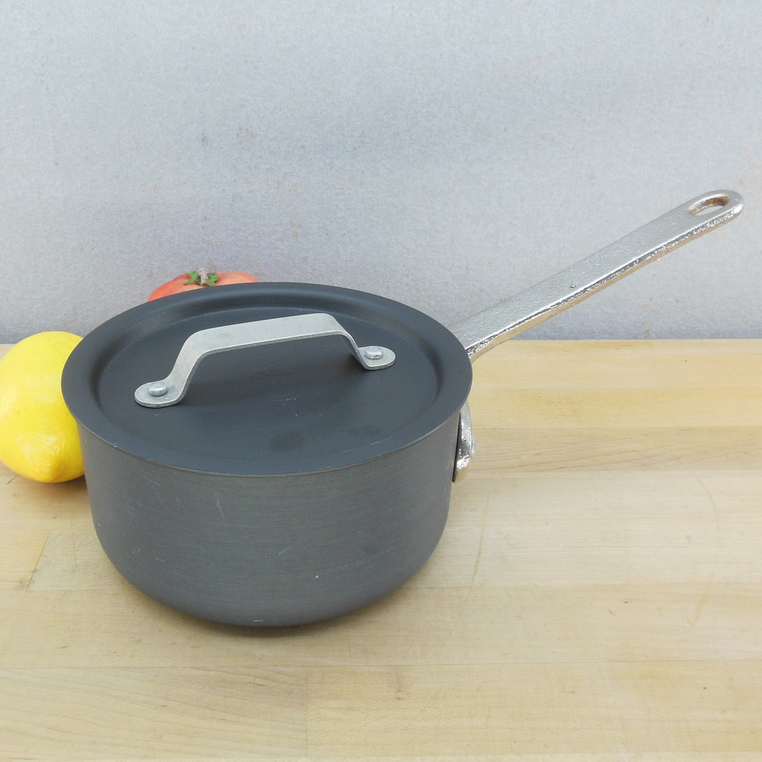 Vintage Antique Cookware Kitchenware Tableware Housewares Reuse Store ...